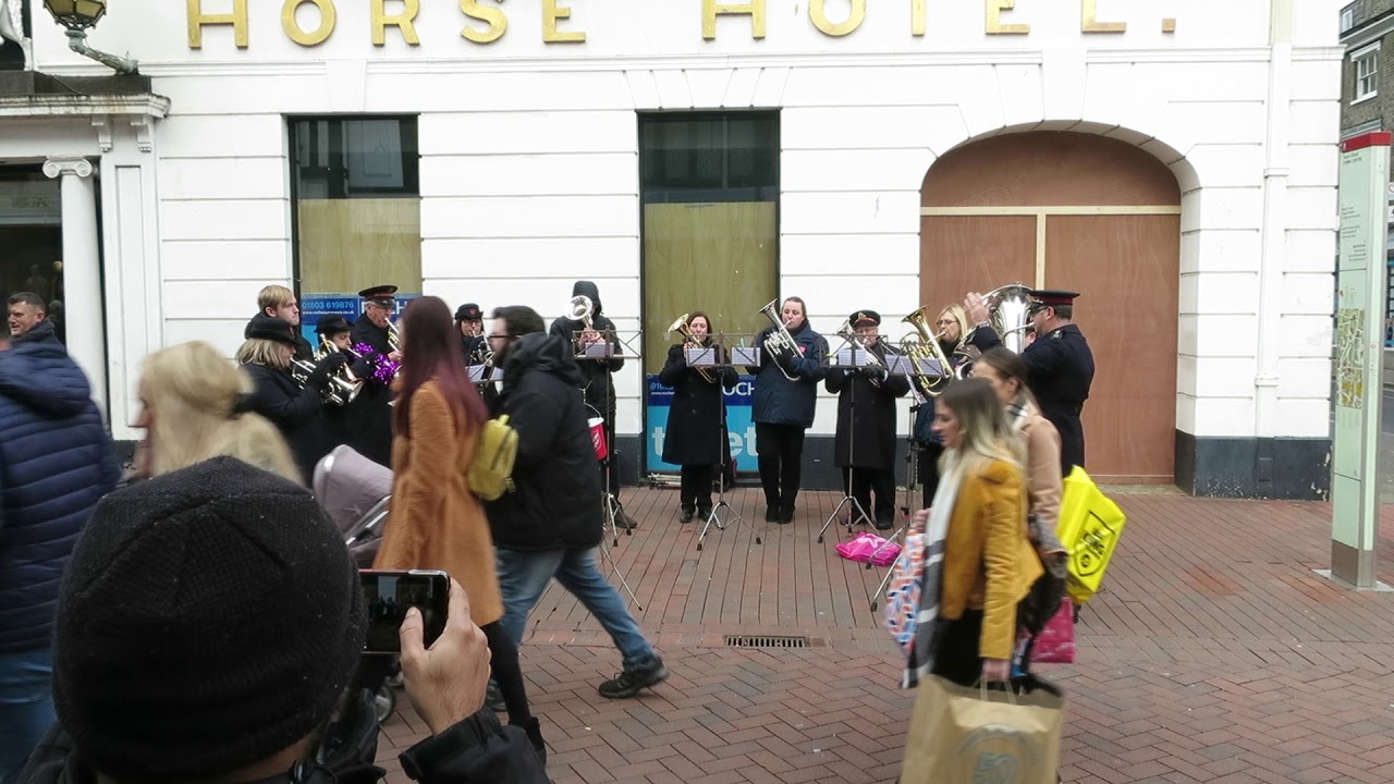 The Salvation Army Ipswich - Jingle Bells (07-12-2019) - YouTube