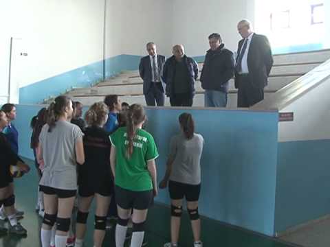 Başkan Kurt, genç ve yıldız voleybolcularla bir araya geldi
