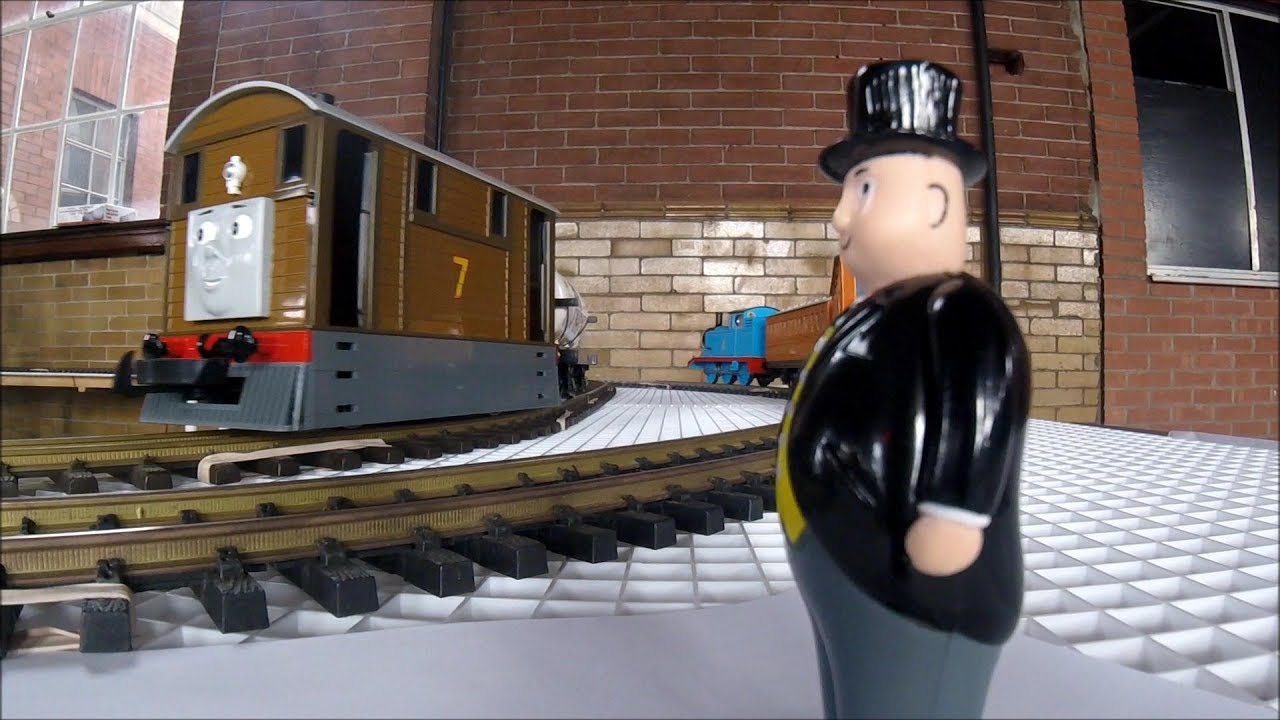 Thomas and Friends on the GHLS 45 mm gauge track. - YouTube