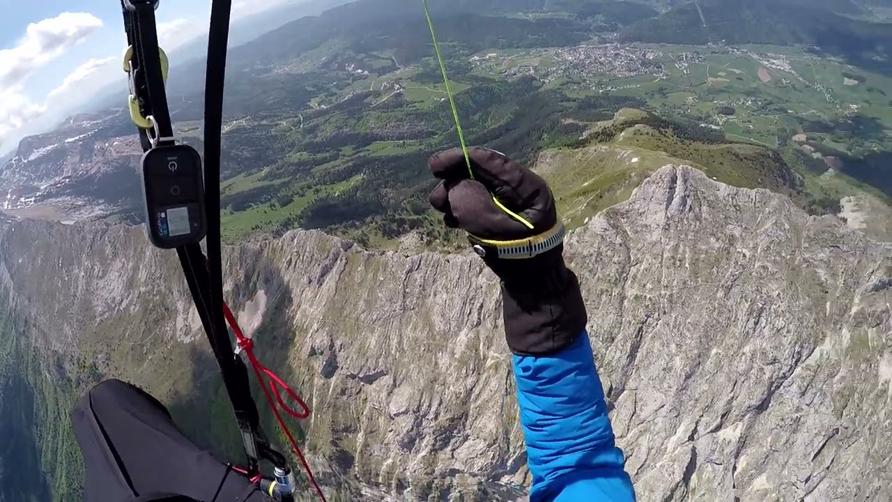 Parapente, 1er Grand Cross : triangle de 126km. Chartreuse, Vercors ...