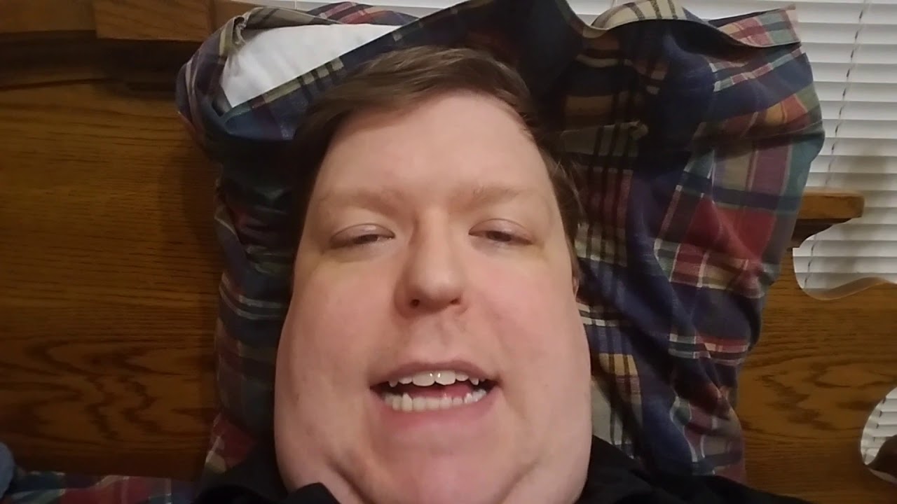 Bernie Sanders takes care of a Fat Cat. - YouTube