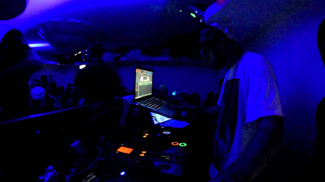BIG FISH & DJ 2P dj set @ Sio Cafè, Delight Privè - Milano 11.02.2012 ...