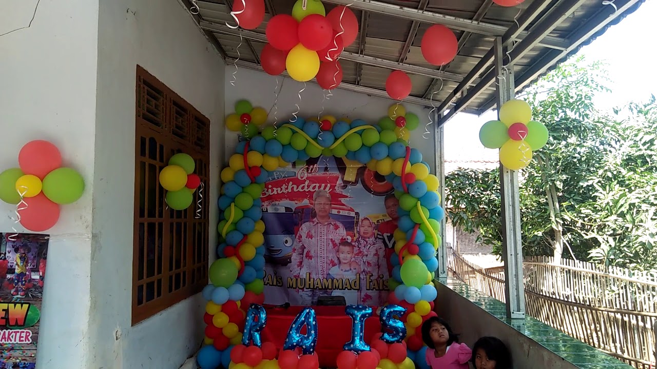 CONTOH DECORASI BALON TEMA TAYO - YouTube