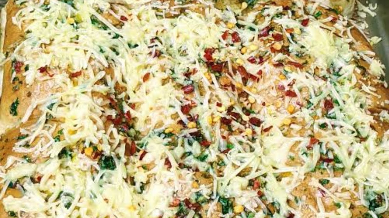 Cheese Stuffed Pav Recipe | Street Style Veg Cheese Stuffed Pav |Crispy ...