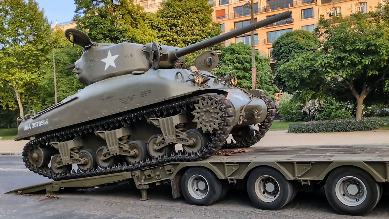 Radial engine Sherman M4A1(76) start up and loading on trailer - YouTube