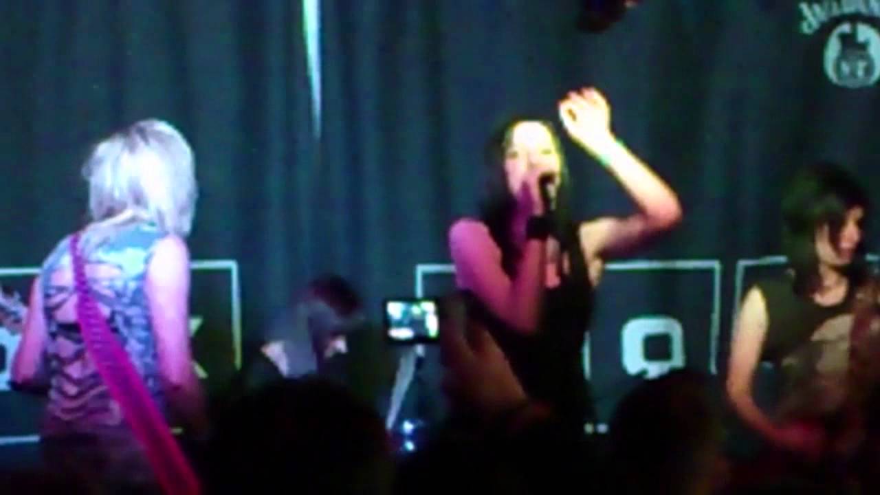 Falling Star by The Hedrons - YouTube