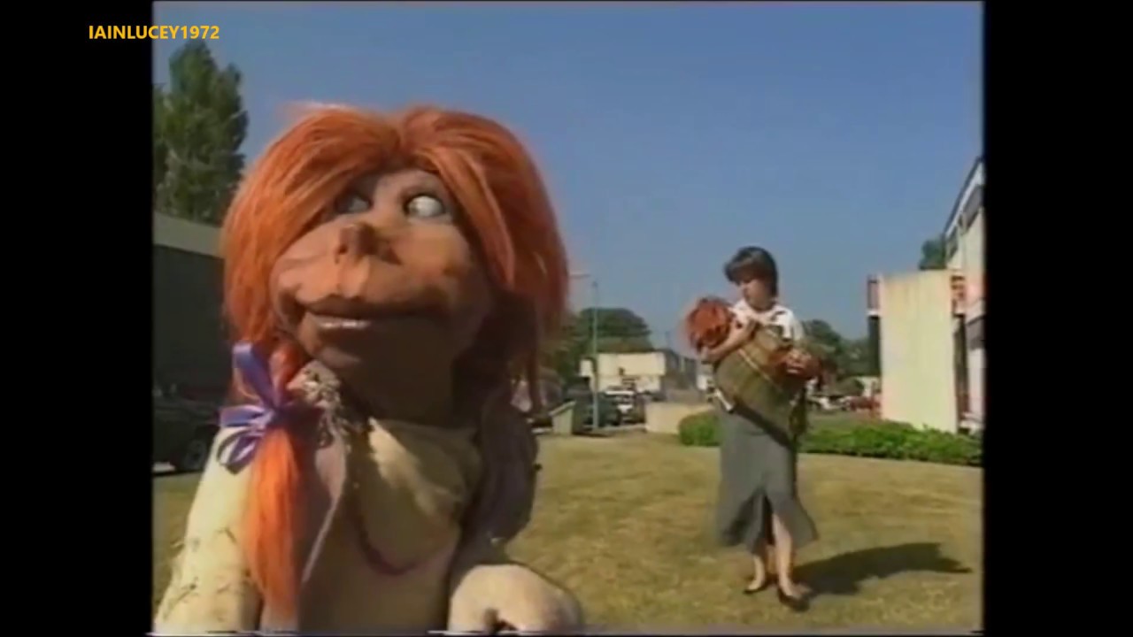 THE RIDDLERS childrens programme itv 1996 STAYING IN HOSPITAL on the ...