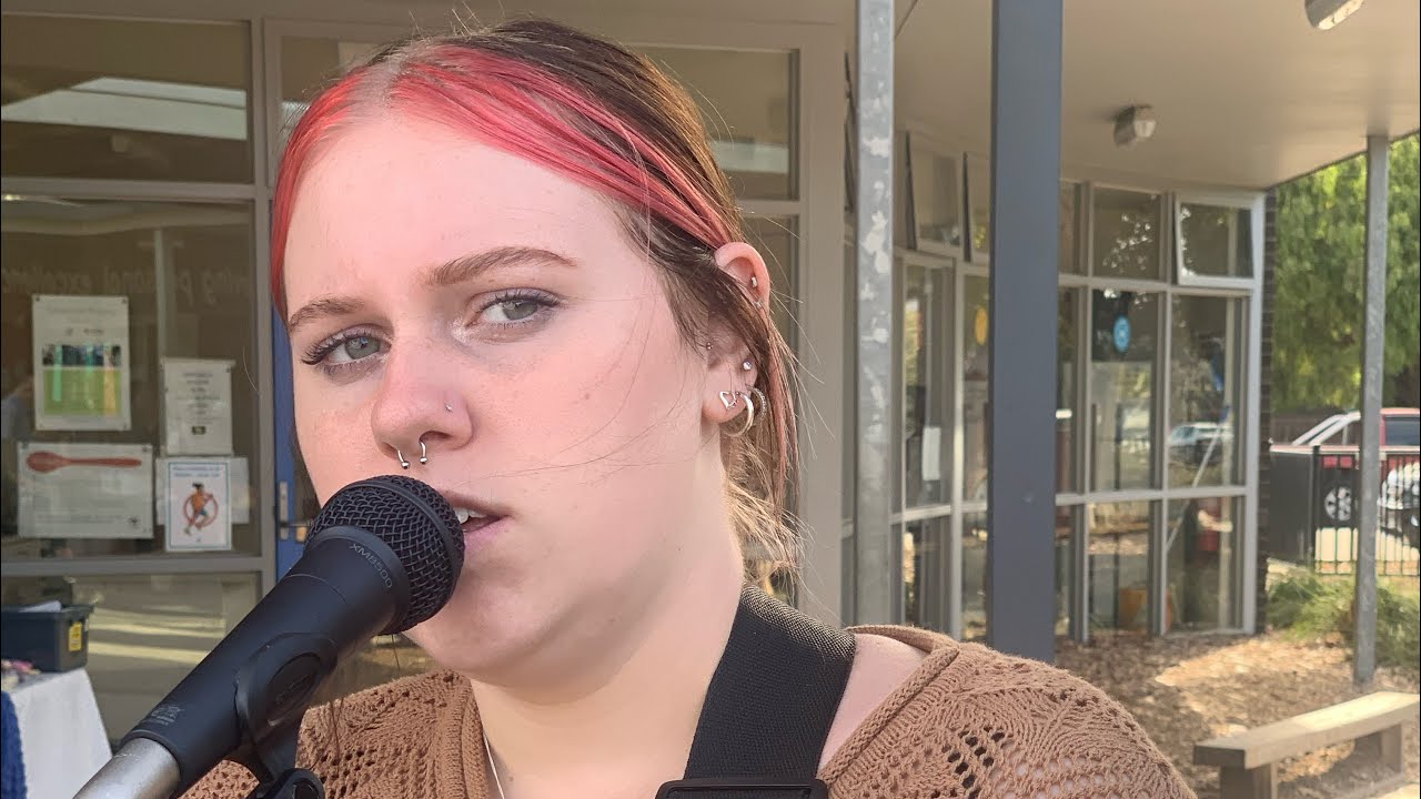 Dancing On My Own (Cover) - YouTube