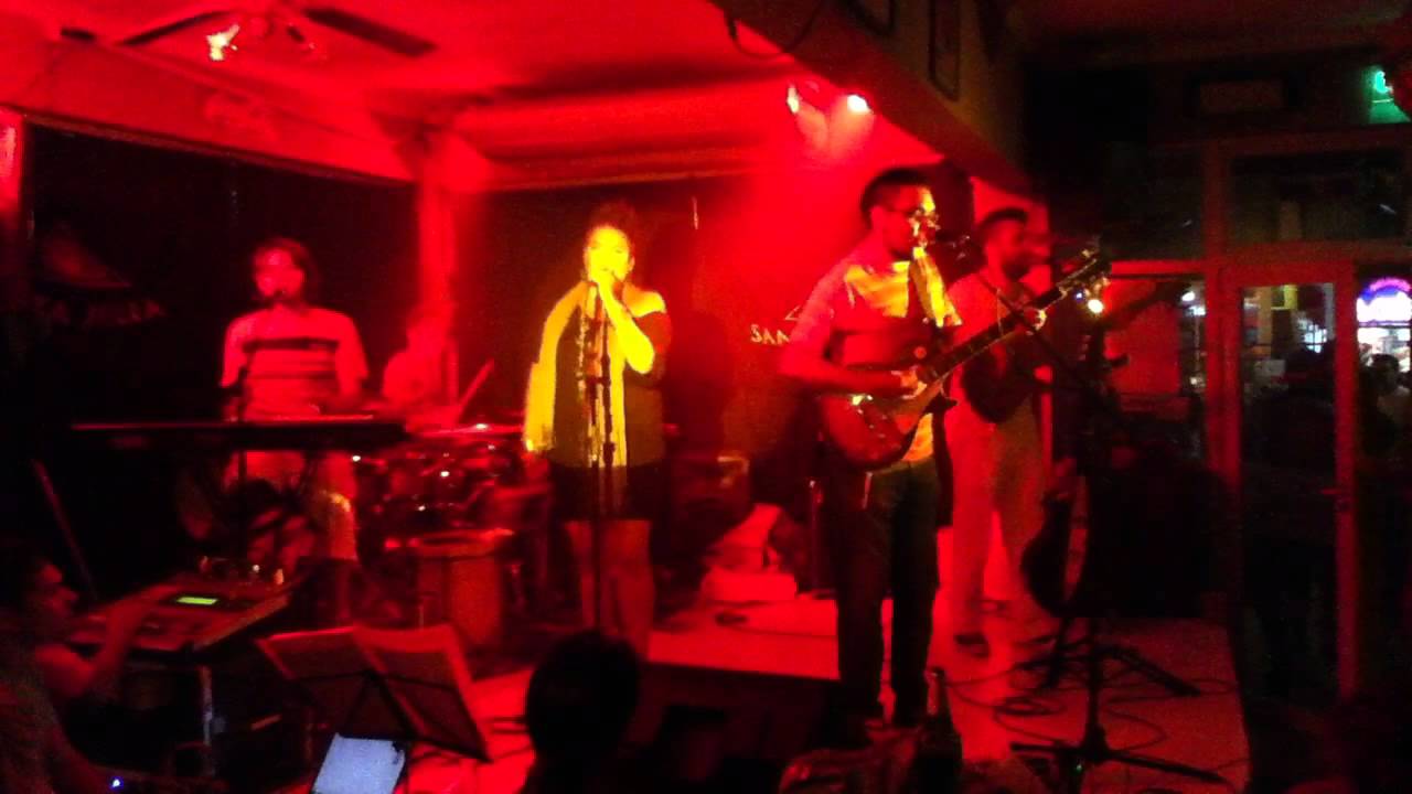 KATHY FUENTES, INVITADOS DE ZOOM, LAS GRUTAS - YouTube