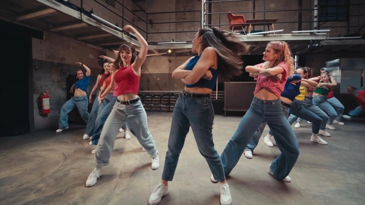 FeminiNITTY - Nitty Scott | By UNI-T Dance Company - YouTube