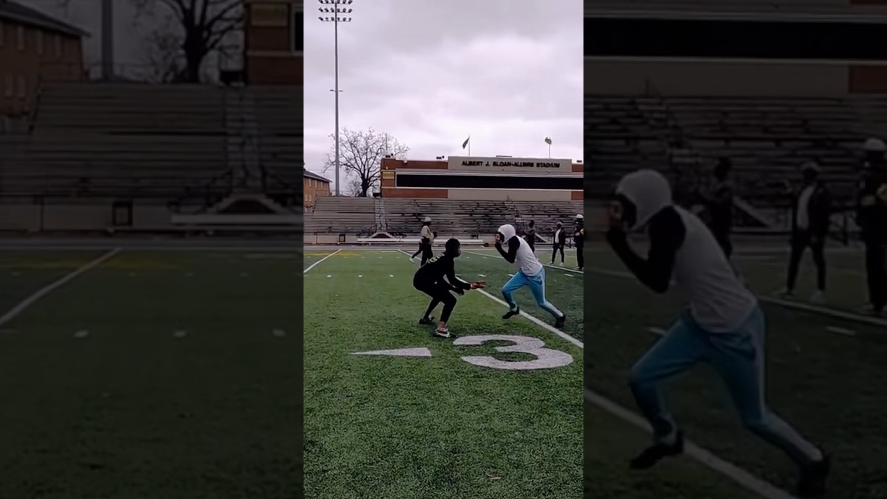 🏈🔒Lock Down Defense (STRAPPED) #reels #shorts #football #1v1 #nfl # ...