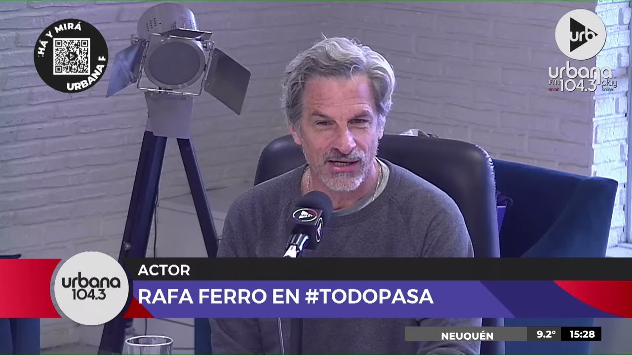Rafa Ferro visitó a #TodoPasa y obvio, hubo abrazo de actor - YouTube