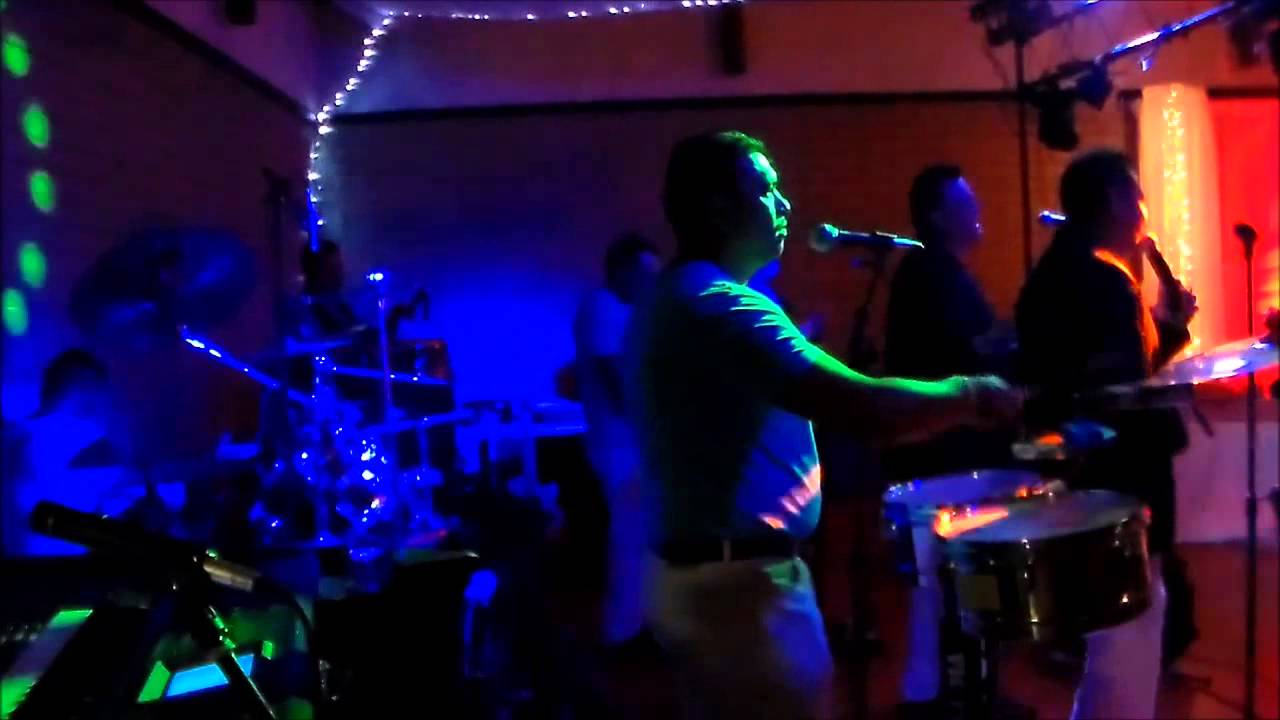 Suavecito - Siempre ENCANTO -en vivo - YouTube