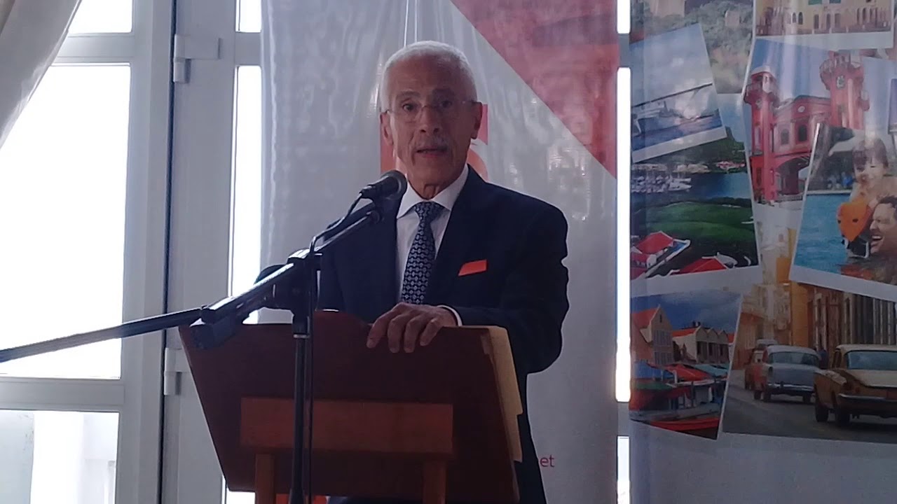 Philippe Bayard, presidente Sunrise Airways - YouTube