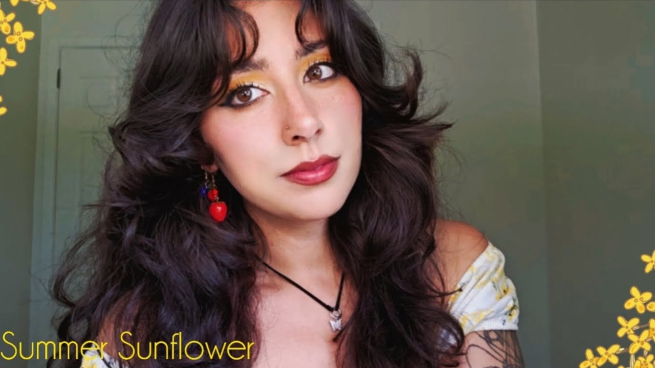 Yellow makeup tutorial/Summer sunflower 🌻 - YouTube