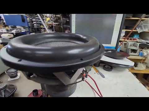 18" D2 18 Sundown UwU Subwoofer by Robot Underground 🤖 2x 2-Layer ...