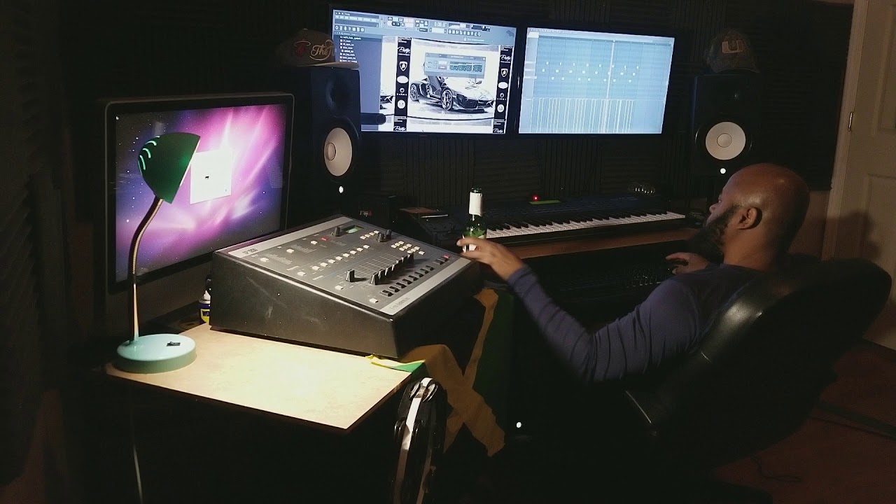 My First Time Videoing My Beat Making Process - YouTube