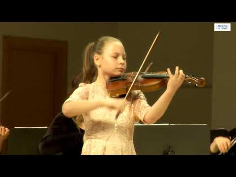 Rugilė Lapkauskaitė-J. S. Bach-Violin concerto in a-minor 1st mov.