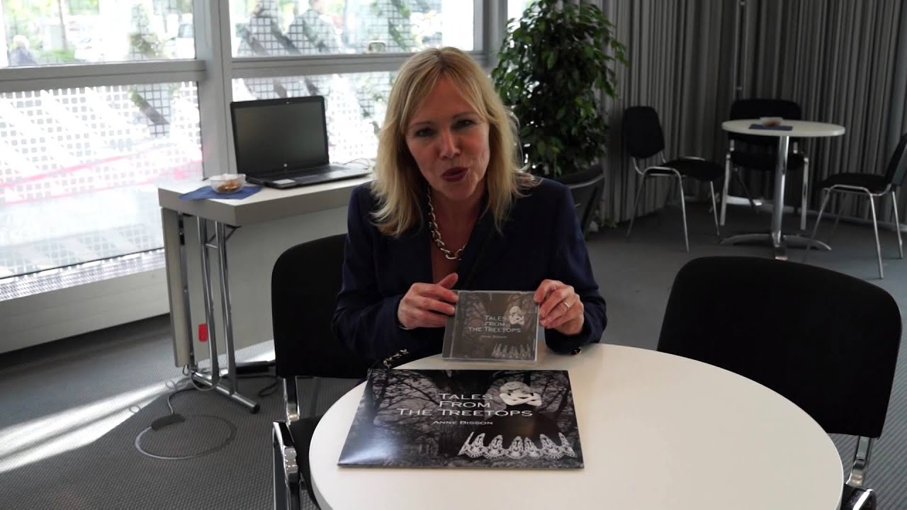 Anne Bisson in 2014 Munich High End Show - YouTube