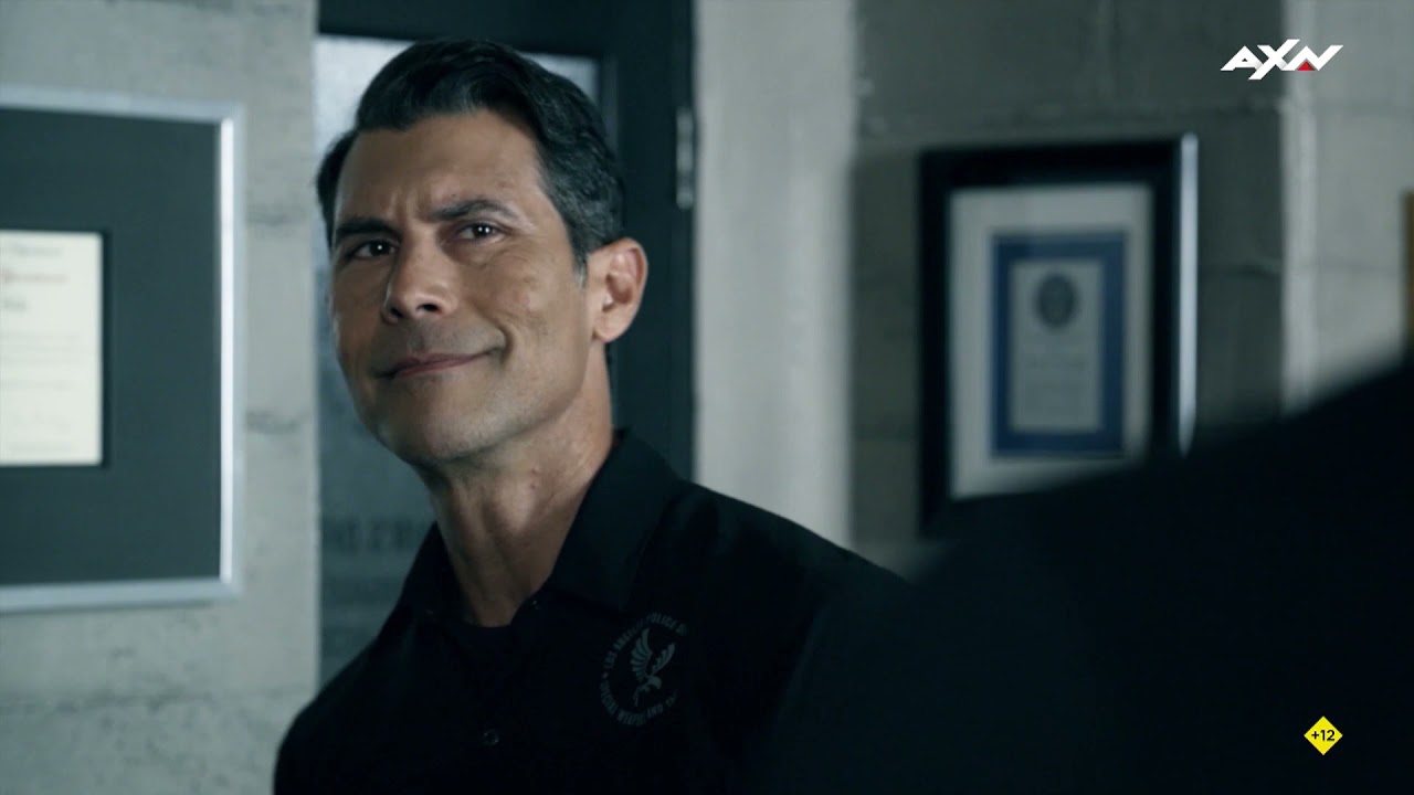 SWAT 5x03 - Un nuevo líder - YouTube