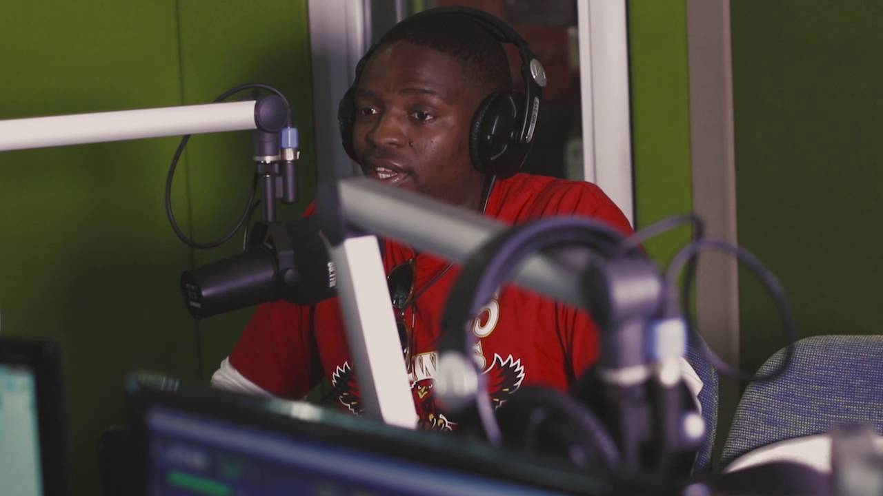 Zeus(BOTSWANA RAPPER) on VowFM with MothusiMaxwell - YouTube