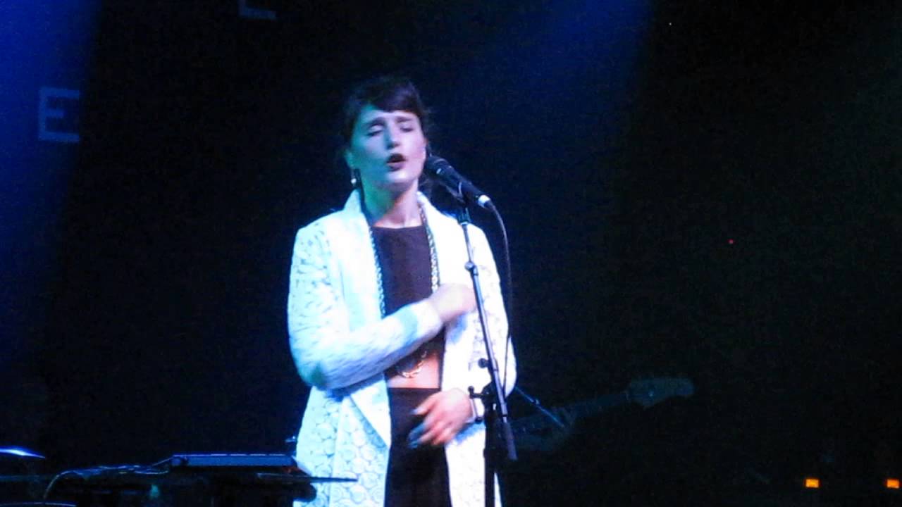 Jessie Ware - "Running" LIVE @ The Independent April 11, 2013 - YouTube