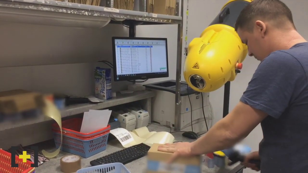 SpeedMan Pro - wypełniacze do paczek - YouTube