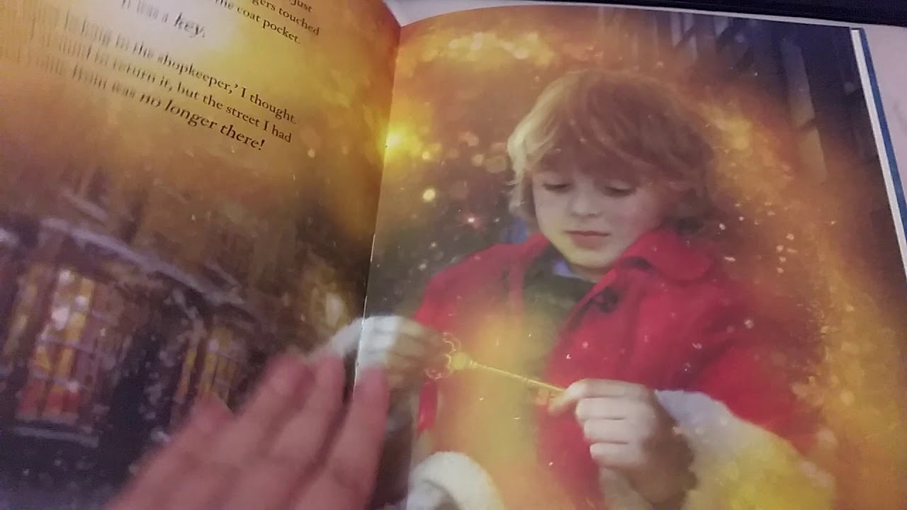 Santa's Magic Key Book Review (Please pause if you read the storybook ...