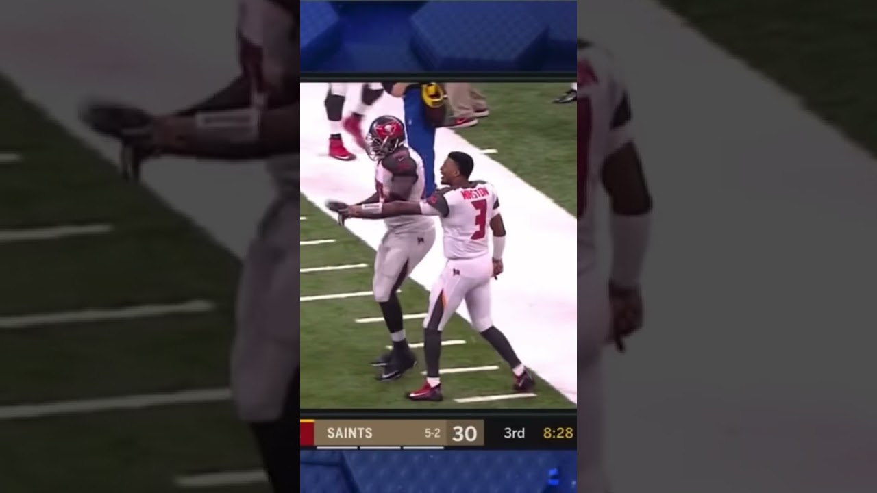 Mike Evans vs Marshon Lattimore Deja Vu - YouTube