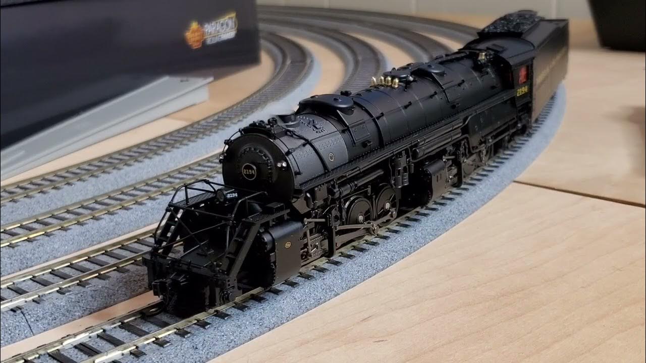 Broadway Limited HO Paragon 3 N&W Y6B Review - YouTube