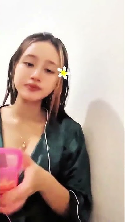 Shella ananda live tiktok seksi sekali - YouTube