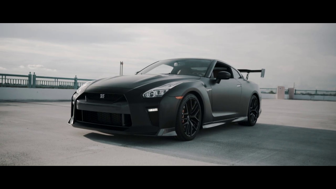 NISSAN GTR (Short) | 4K - YouTube