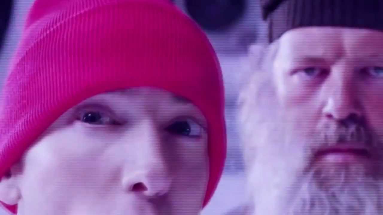 Eminem - Berzerk (official video) [HD+HQ] - YouTube