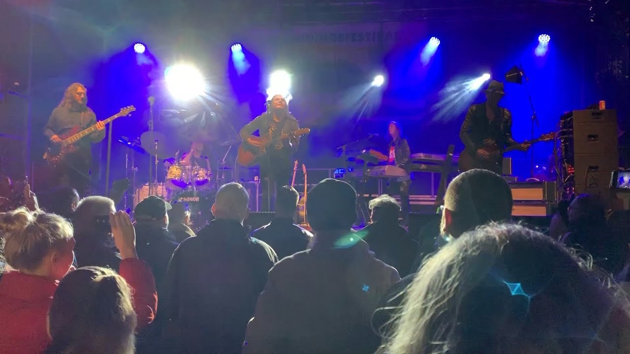 Kayak - 'Ruthless queen' Bevrijdingsfestival 5 mei 2019 - YouTube