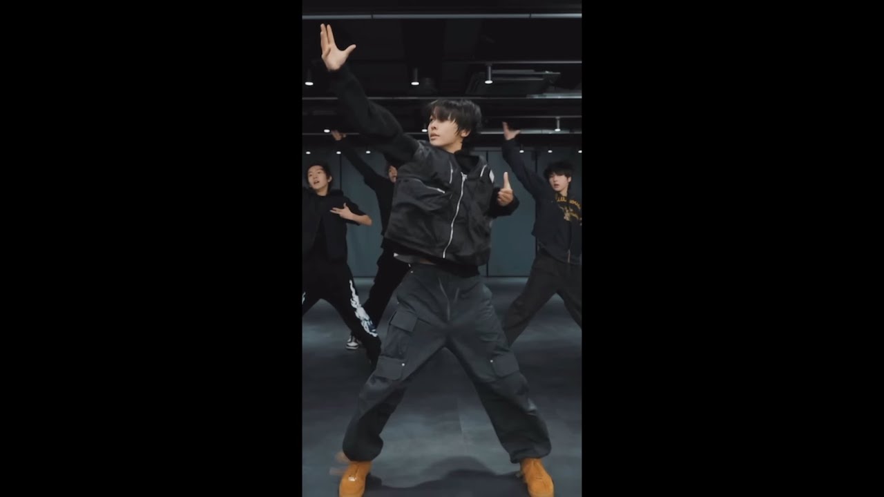 NCTWISH NASA Dance practice RIKU Focus - YouTube