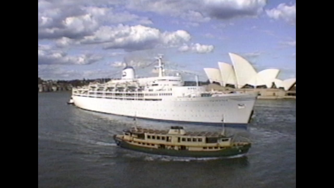 Cruising On Australia's Favorite Fun Ship FAIRSTAR - YouTube