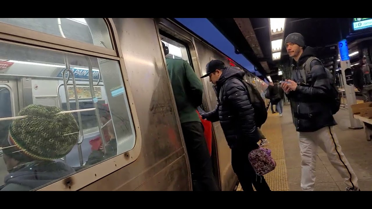 Queens bound R179 Z Skip-Stop train at Broadway Junction - YouTube