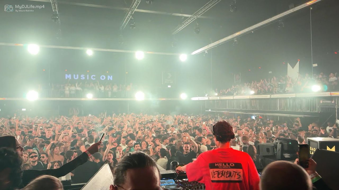 Highlights: Franky Rizardo at Music On x Loveland ADE (19-10-2024 ...