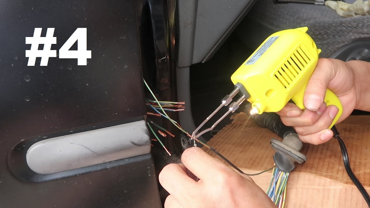 Reparacion Conector de Puerta C556 Honda Civic 99 - YouTube