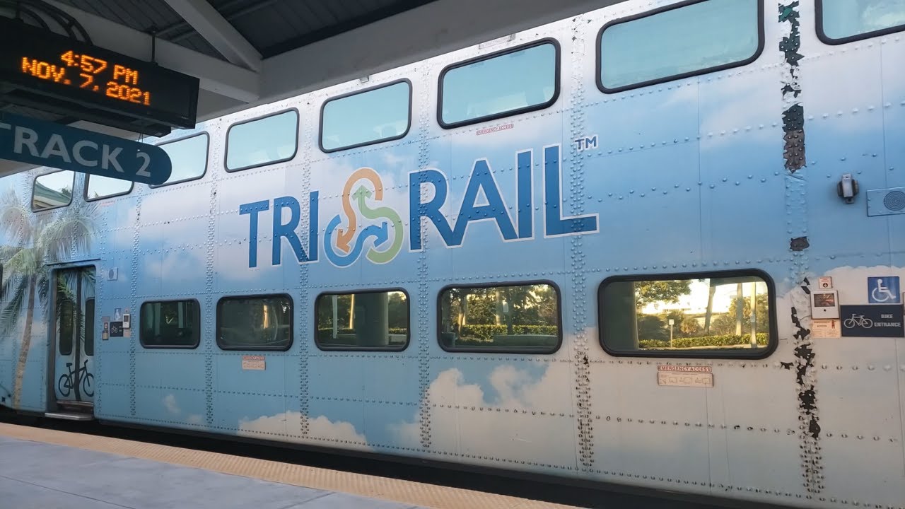Taking the TriRail from Miami International Airport to Fort Lauderdale Airport - YouTube
