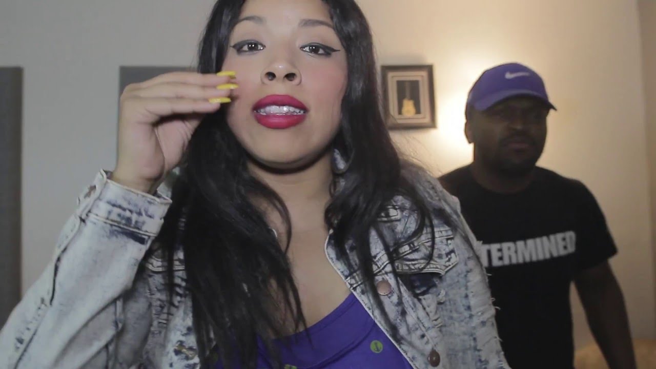 MINERALS - Vanatei ft Carolina Wise (In Studio) - YouTube