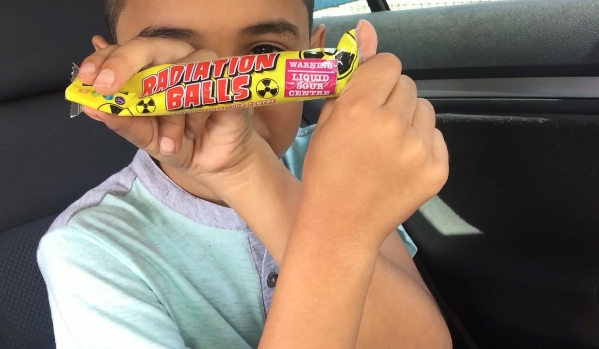 Radiation Balls - Sour candy gum reaction! - YouTube