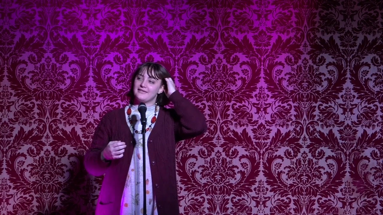 Laura Davis at Lemon Comedy #2 - YouTube