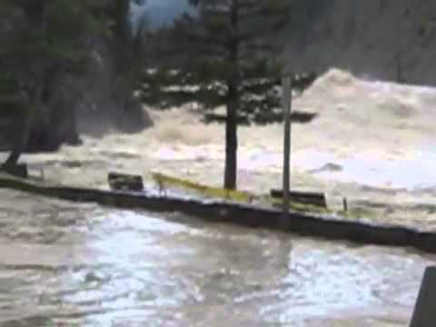 Bow river falls flooded in banff alberta 2013 - YouTube