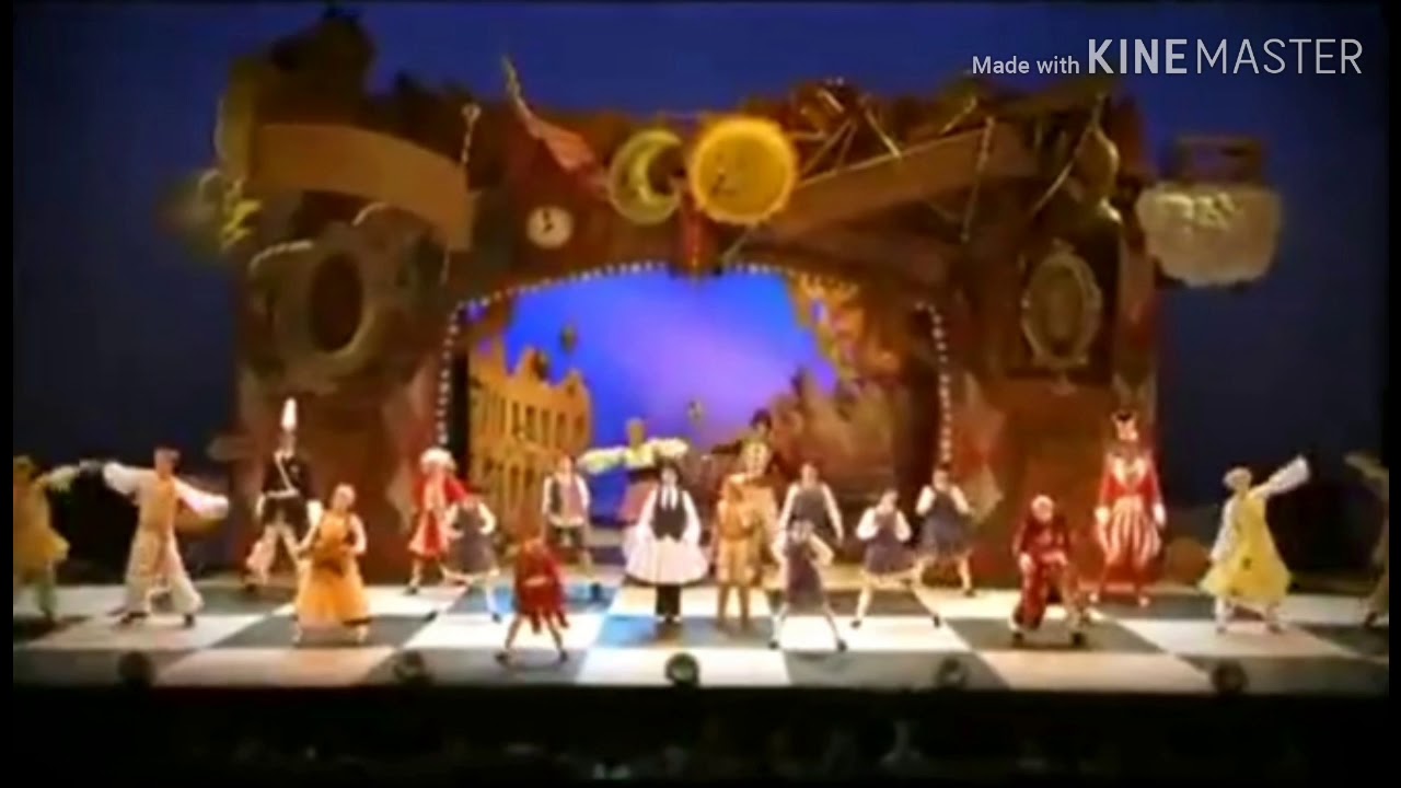 Pinokkio de musical - Een Nieuwe Dag - YouTube