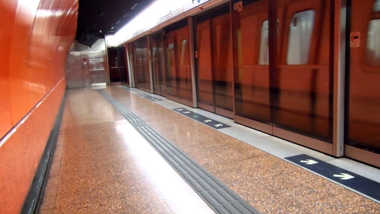 MTR Island Line M-Train A160-A209 Depart Tin Hau station - YouTube