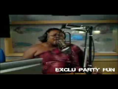 Starting Rock feat Diva Avari - Movin' on (live Fun Radio) - YouTube