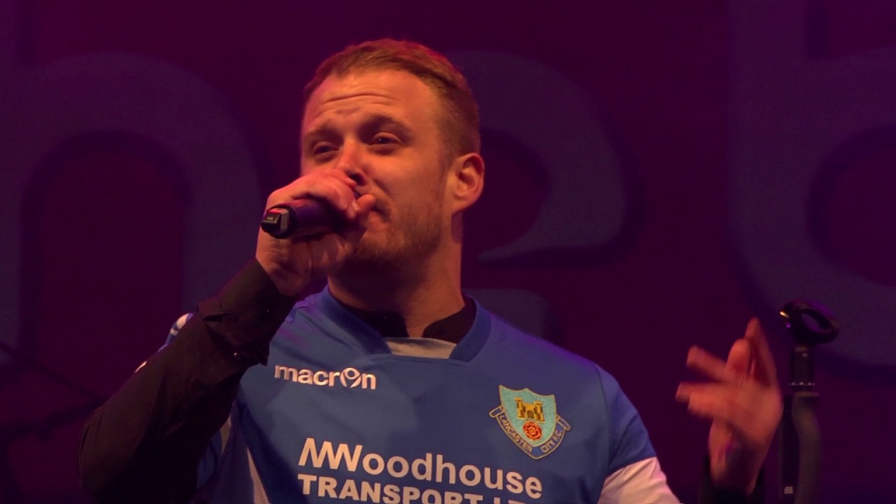 Lancaster pays tribute to Neil Marshall @ Lancaster Christmas Lights ...