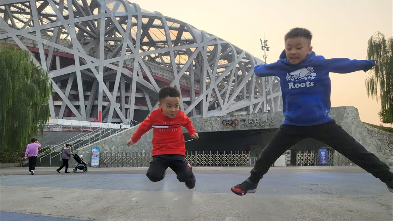 Funny Families Beijing Trip Part II - YouTube