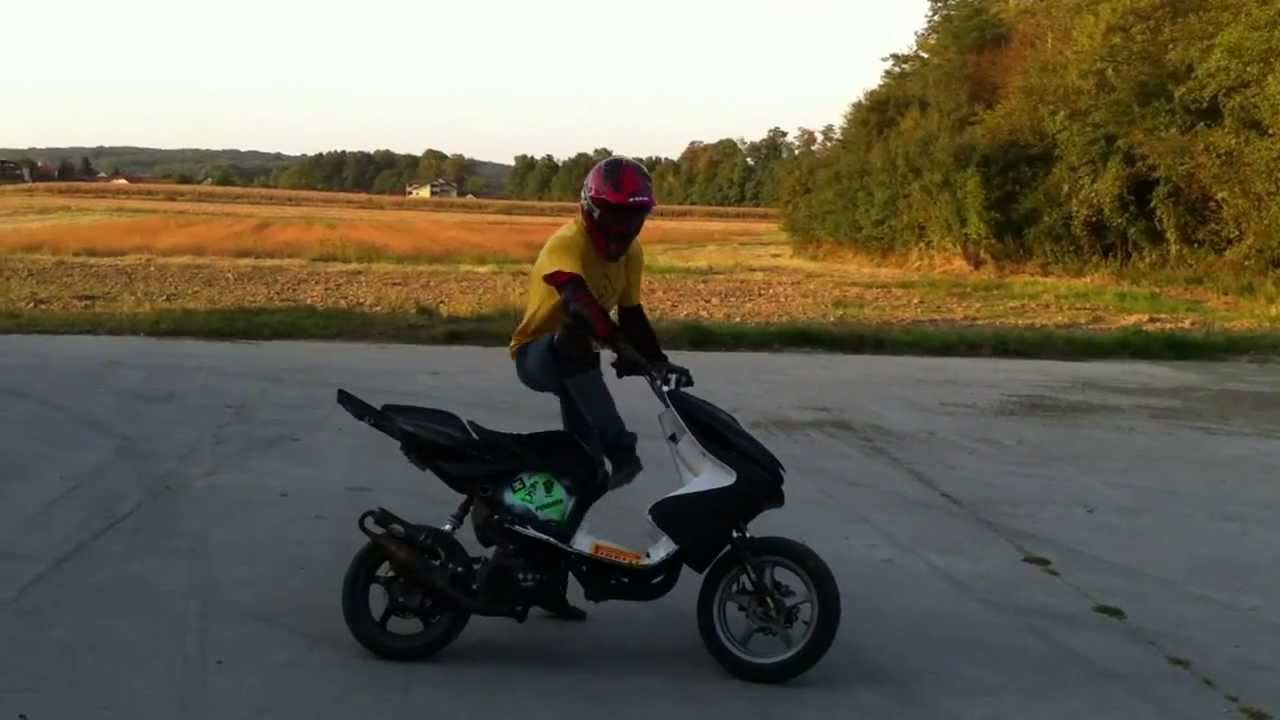 Aerox-little stunt training - YouTube